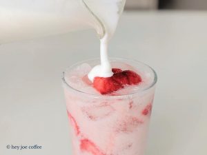 Pink Drink With Vanilla Cold Foam: Photo Recipe