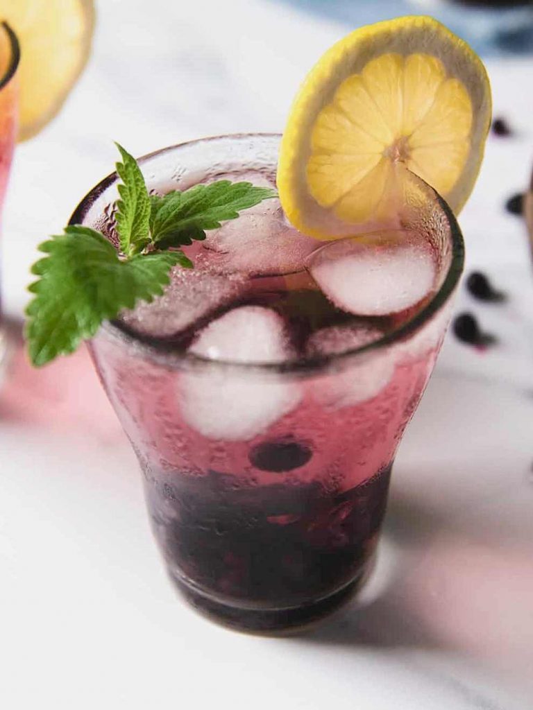 25 Sweet & Savory Blueberry Recipes To Tackle Your Blueberry Bounty